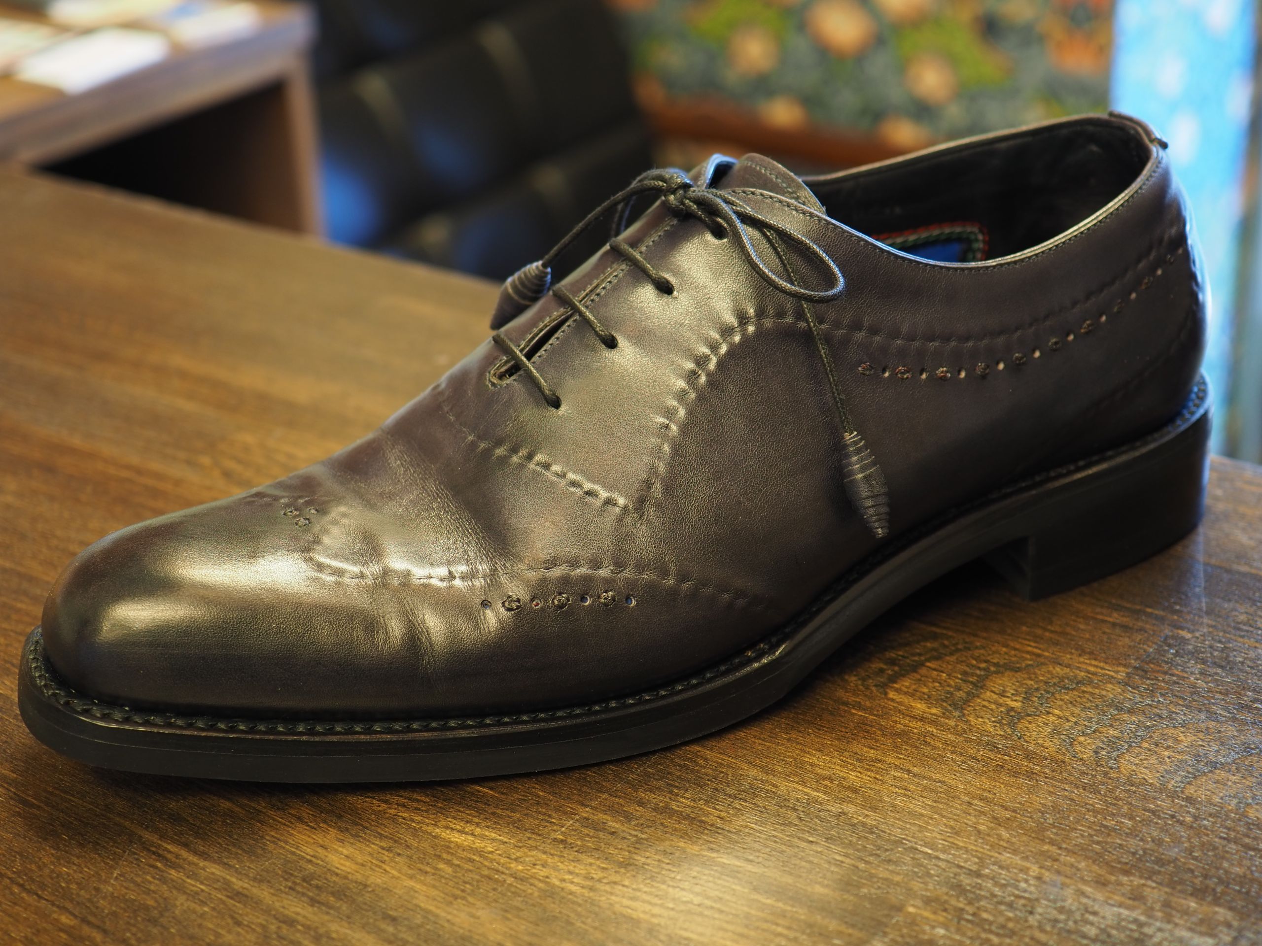 横浜の靴修理店 A Presto Care（ア プレスト カーレ） ーみなとみらい線 馬車道駅徒歩1分 桜木町駅徒歩5分ー